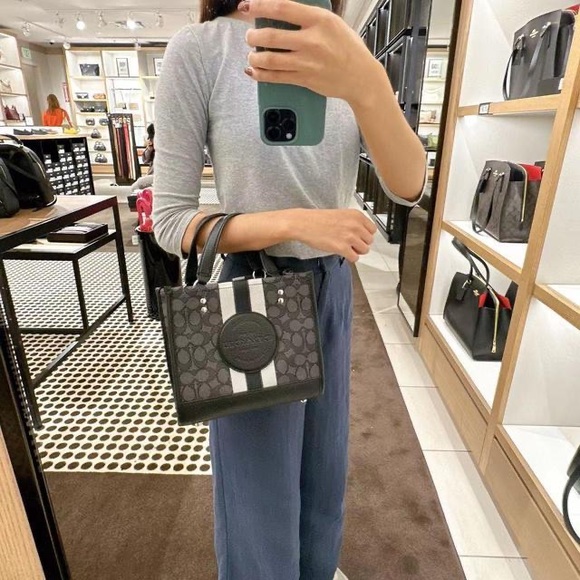 Coach | Bags | Coach Dempsey Tote 22 In Signature Jacquard With Stripe ...